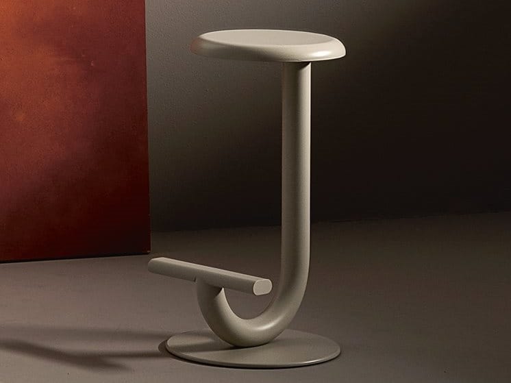 STRONG | Garden stool Strong Collection By Desalto design Eugeni Quitllet