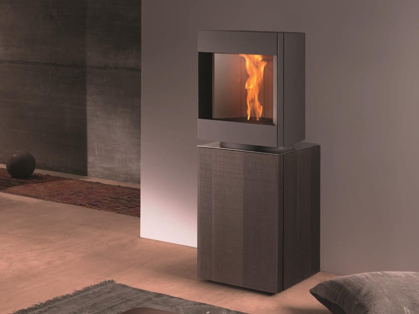 STÛV P-10 | Steel and wood stove By Stûv