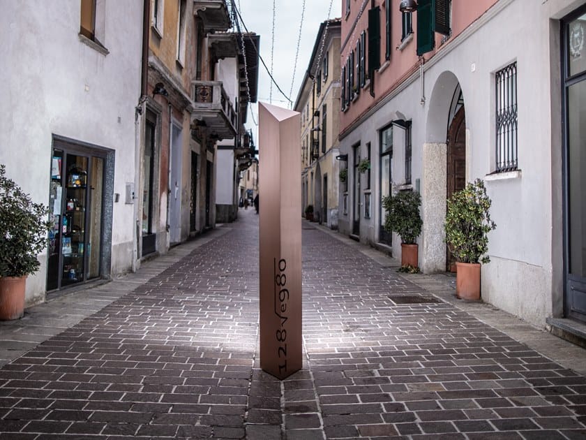 YDF: Metal furniture and semi-finished products | Archiproducts