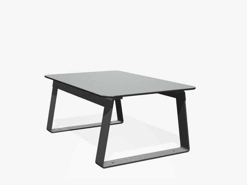 SUPERFLY | Table for public areas By miramondo