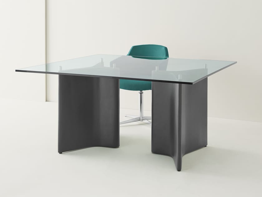 TEE | Rectangular table By Segis design Bartoli Design
