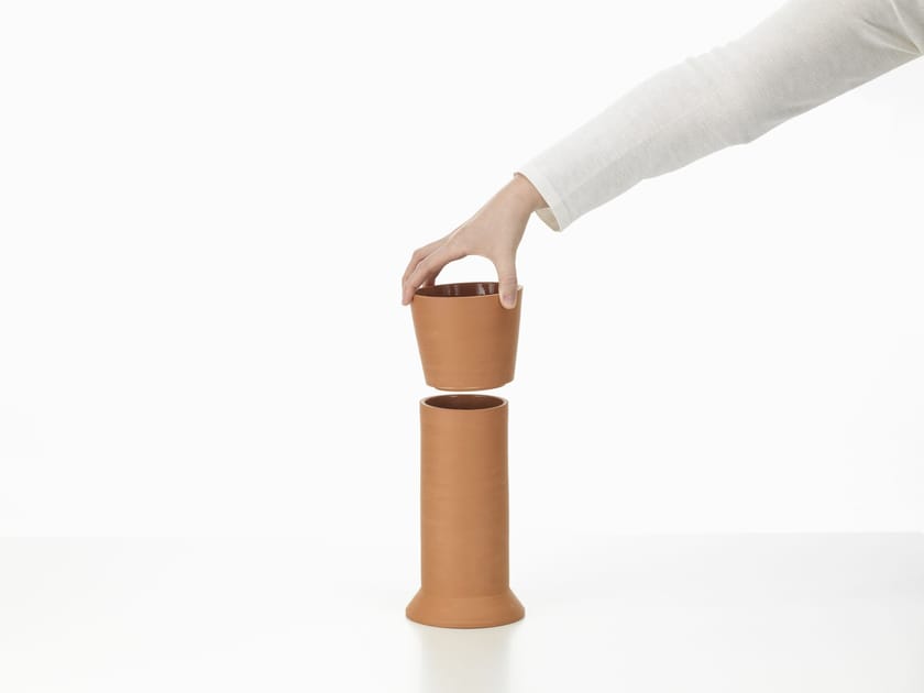 TERRACOTTA POTS EXTRA SMALL By Vitra design Thélonious Goupil