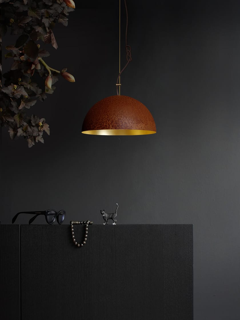 THE QUEEN | 吊灯 By Mammalampa 设计师Ieva Kalēja