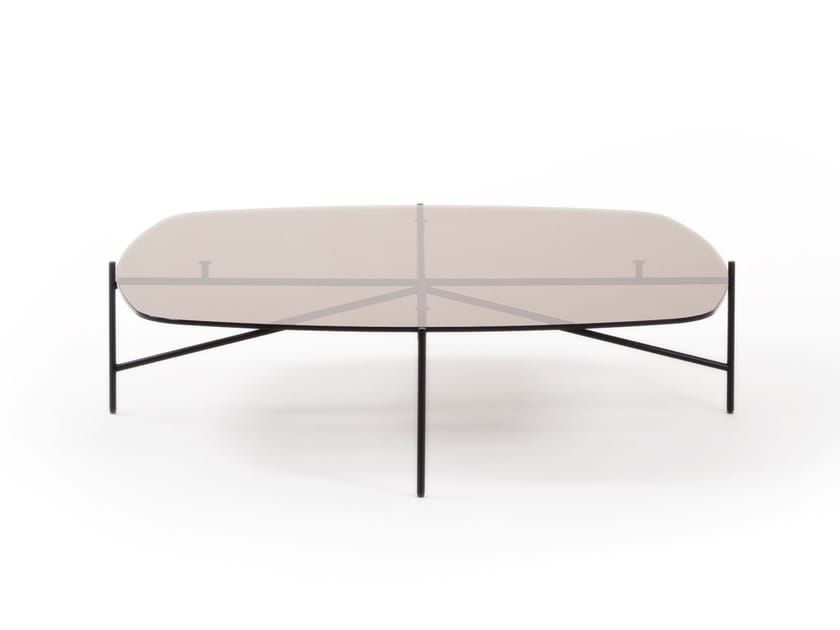 TINKER | Table basse carrée By prostoria design Grupa Studio