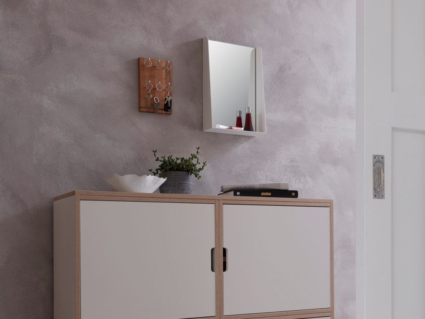 TRAI | Wall-mounted mirror By Müller Möbelwerkstätten