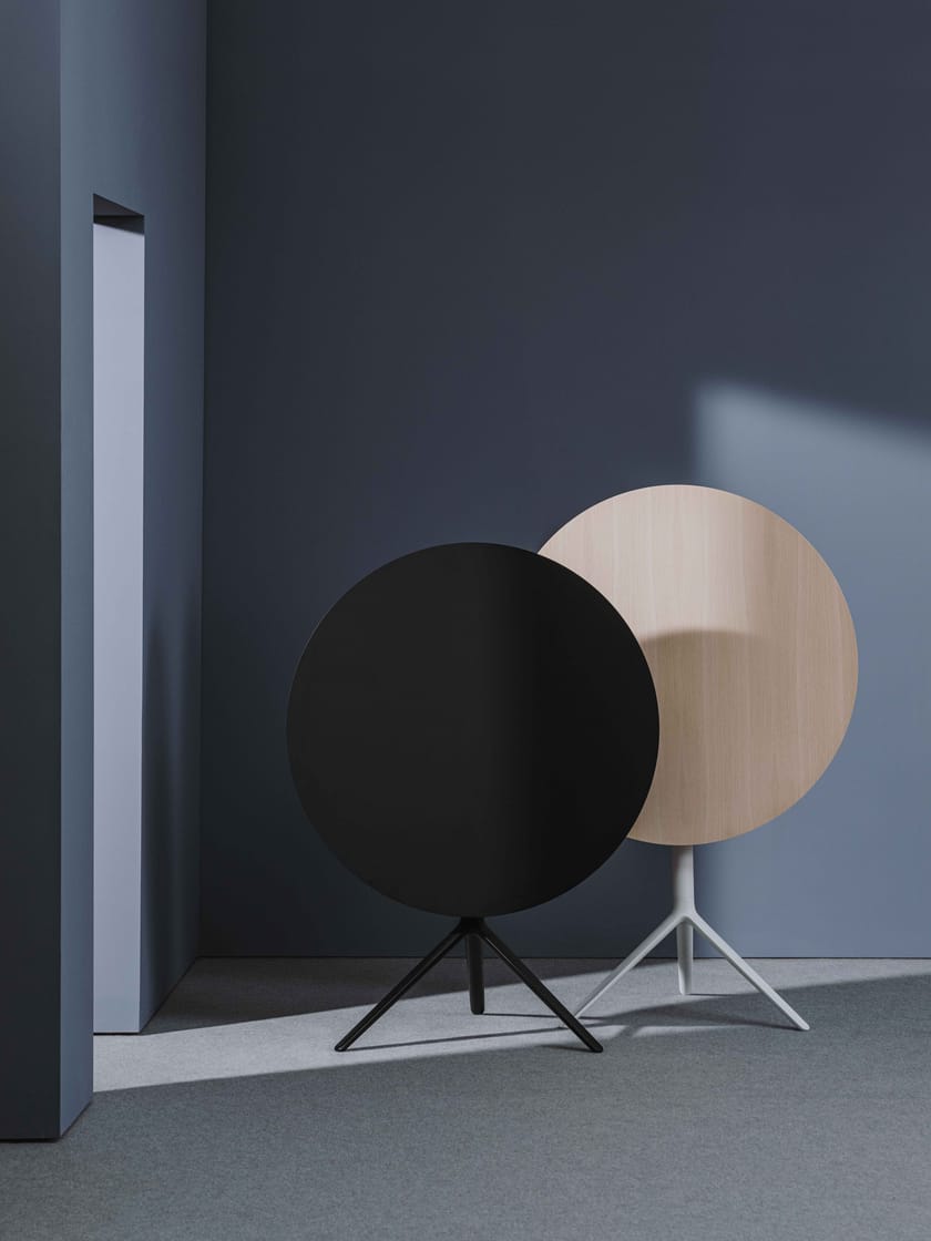 TRIADA ME20003 Table By Andreu World | design Benjamin Hubert
