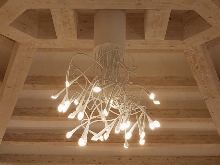 Ceiling lamps with Swing Arm | Archiproducts