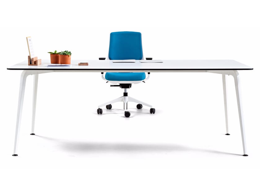 Office Desks Revit | Archiproducts