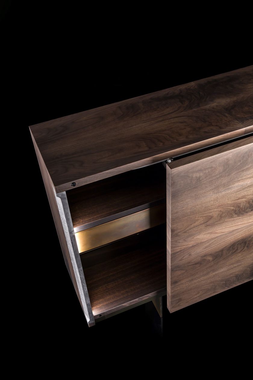 UPPER SIDE By Henge design Massimo Castagna