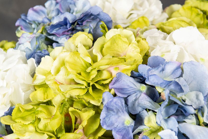 VASE HORSES HYDRANGEA Floral composition with ceramic vase in 24 KT ...