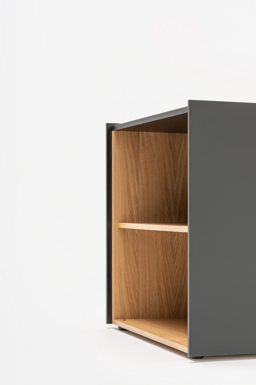 VIGA Open freestanding low wooden office shelving By MDD | design YONOH