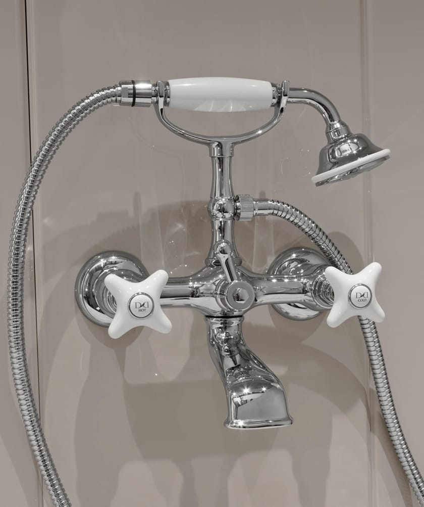 WHITE ROSE Rubinetto per vasca a muro con doccetta By Devon&Devon