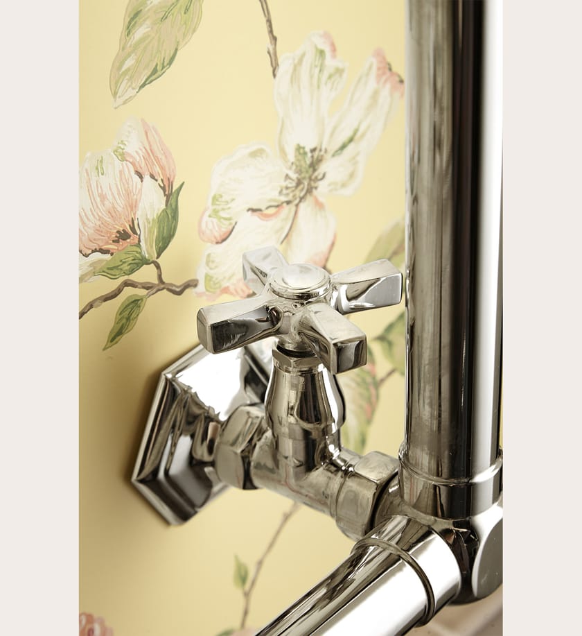 WARM | Wall-mounted decorative radiator By Park Avenue