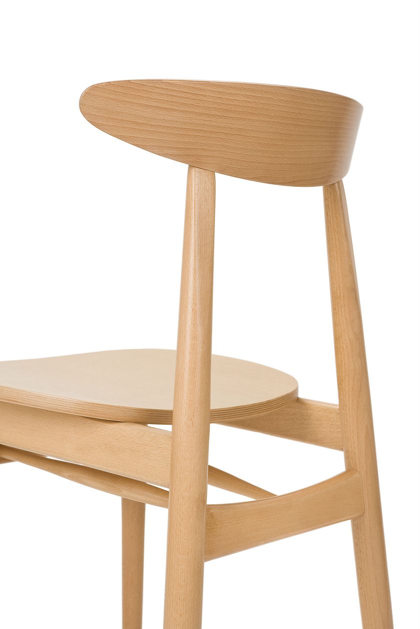 YESTERDAY A 4100 Silla By Paged