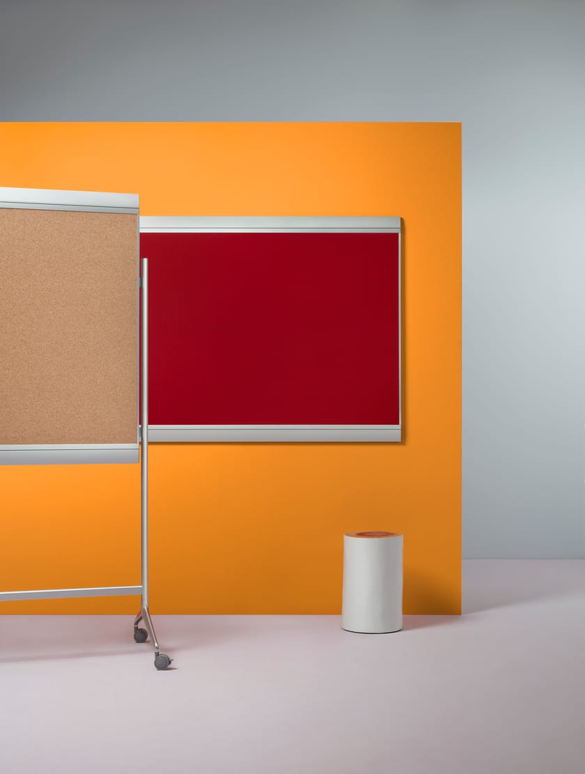 ZENIT | Pizarra con ruedas Pizarra de aluminio con ruedas By Made Design