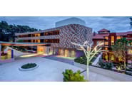 ALBERO LED stainless steel street lamp By iGuzzini | design Enzo Eusebi