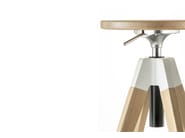 Sgabello girevole in rovere con alzata a gas ARKI-STOOL ARKW6 By PEDRALI