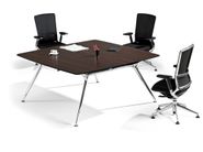 ARKITEK Square meeting table By ACTIU | design Alegre Design