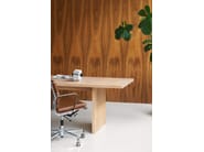 ASHIDA Rectangular solid wood table By e15
