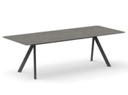 ATRIVM | Rectangular table Rectangular garden table By EXPORMIM | design Manel Molina