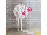 AUTOPOLE Modular retail display unit By ALU