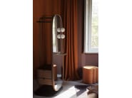 WEEKEND Valet stand By Baxter