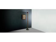 CALLIMACO 落地灯 By Artemide | design Ettore Sottsass