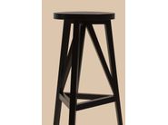 JL4 FABER | Wooden stool By LOEHR design Julian Löhr