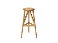 JL4 FABER | Wooden stool By LOEHR design Julian Löhr