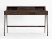 K/DESK | Writing desk with drawers By KARPENTER design Hugues Revuelta