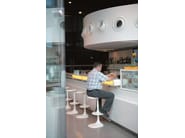 KANT 凳子 By Casamania & Horm | design Karim Rashid