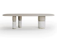 LOIC | Oval table Oval wooden dining table By Capital Collection | design BOATTOMARTINOstudio
