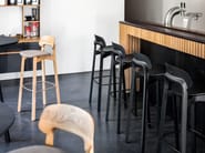 NONOTO BAR Solid wood barstool with footrest By ZEITRAUM | design Läufer + Keichel