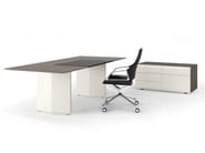 PACE | Height-adjustable office desk By RENZ design Jehs+Laub