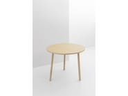 PADDLE Round wooden table By CRUSO | design Benoît Deneufbourg