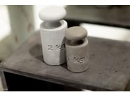 Cement paperweight PESO By Forma&Cemento