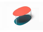 Tavolino ovale in acciaio verniciato a liquido con portariviste PICOS ...