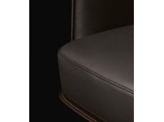 STANFORD LOUNGE Swivel leather armchair with 4-spoke base with armrests ...