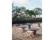 RIS | Stool By DVELAS design Enrique Kahle