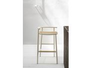 SINGLE CURVE BARSTOOL Stool By Wiener GTV Design | design Nendo
