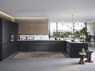 Lacquered kitchen with peninsula SISTEMA 22 - ENVIRONMENT 05 Sistema 22 ...