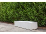 BOX TO BOX Modular backless concrete bench By SIT | design João Carvalho