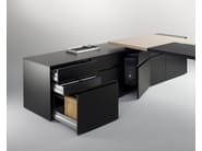 SONO Rectangular wooden executive desk By RENZ | design Justus Kolberg