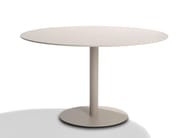 T-TABLE Round ceramic garden table By TRIBÙ