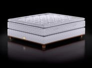 VIVIDUS® double bed By Hästens