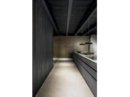 Cedarwood kitchen with island with integrated handles FLY FLOAT Fly Collection By MODULNOVA