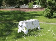 Stackable backless powder coated steel Bench SCATTER By Nola Industrier ...