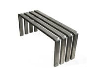 RUNWAY | Galvanized steel bench By Situér