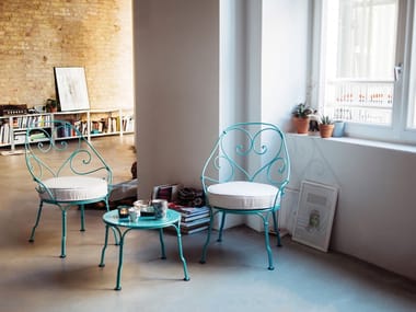 1900 Round steel garden side table By Fermob