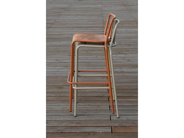 786 - B | Chair By Adico design André Pinto